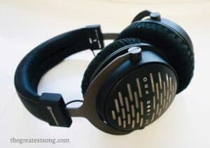Beyerdynamic DT 1990 Pro Review: Detail, Punch & Bass Love